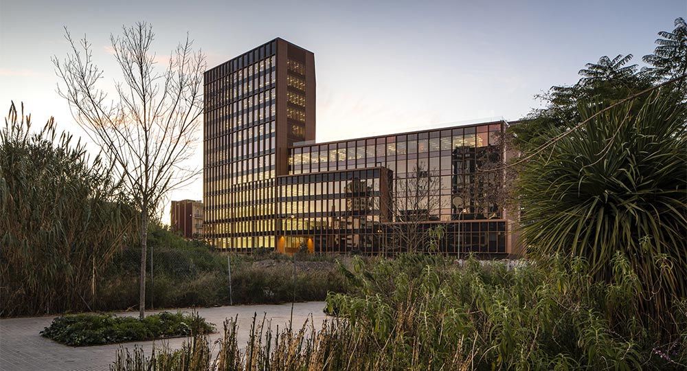 Barcelona | Proyectos en el 22@ | Page 637 | SkyscraperCity Forum